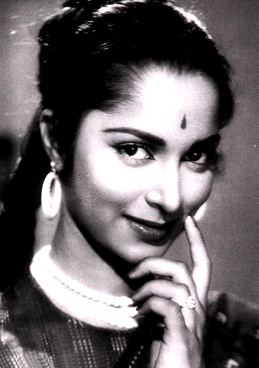 Waheeda Rehman Hit Movies List | Waheeda Rehman Box Office Collection ...