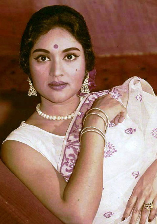 Vyjayantimala Images, HD Wallpapers, and Photos - Bollywood Hungama