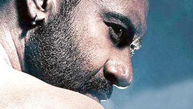 Motion Poster Of 'Shivaay' - Bollywood Hungama