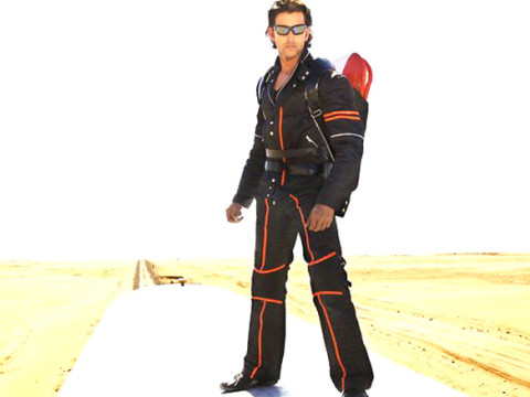 Dhoom 2 Cast List | Dhoom 2 Movie Star Cast | Release Date | Movie ...