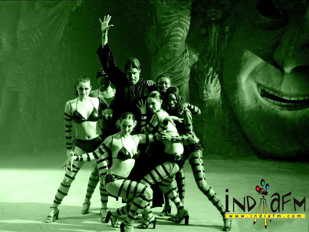 Aks 2001 Wallpapers | Aks 2001 HD Images | Photos amitabh-bachchan-89 ...