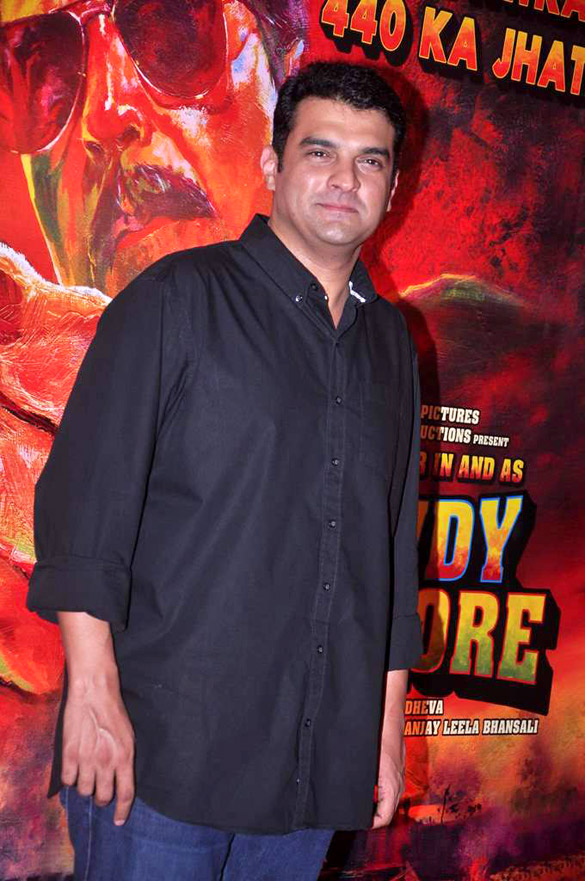 Success bash of ‘Rowdy Rathore’ | Siddharth Roy Kapur Images ...