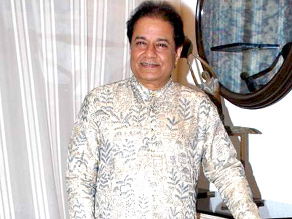 Anup Jalota and Bina Aziz at Art event | Photo Of Anup Jalota From The ...