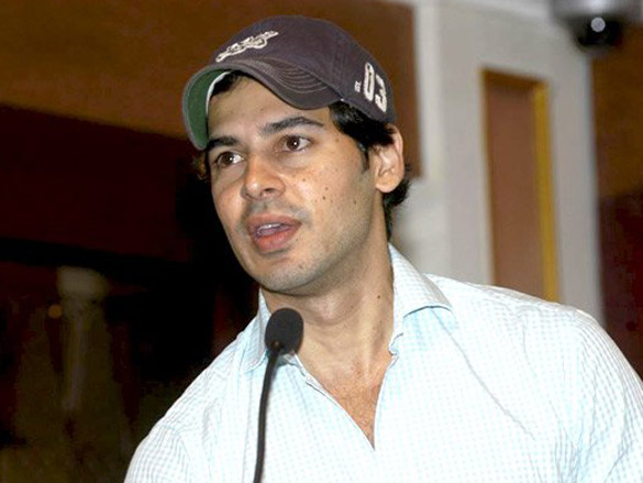 Dino Morea And Sonia Mehra Grace Beautiful Bandra Media Meet Photo Of Dino Morea From The Dino