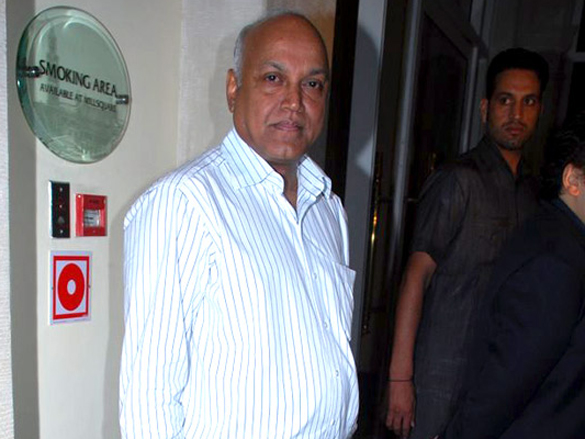 Amitabh Bachchan unveils Om Puri’s Unlikely Hero | Photo From Amitabh ...