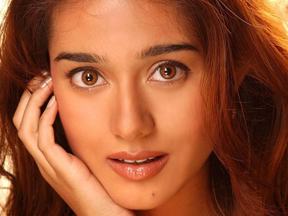 Amrita Rao Photos, Images, HD Wallpapers, Amrita Rao HD Images, Photos ...