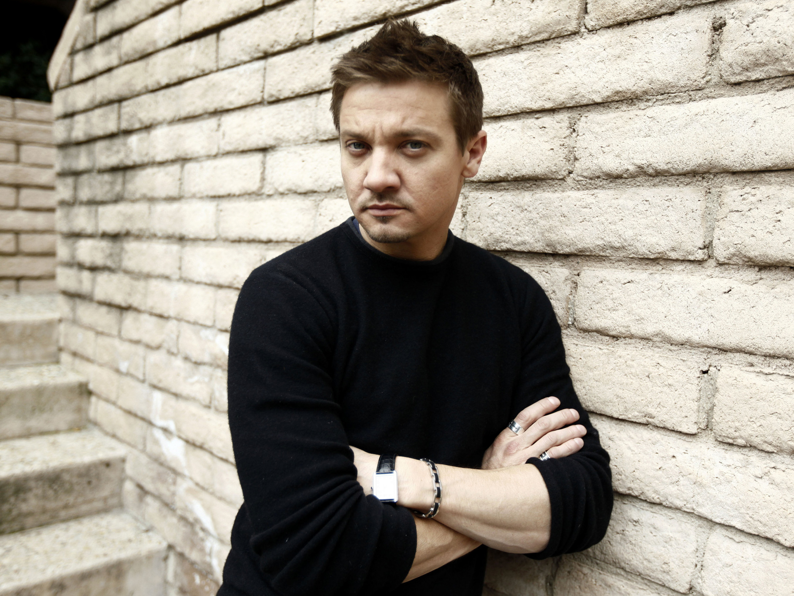 Jeremy Renner twitter Live Updates - Bollywood Hungama