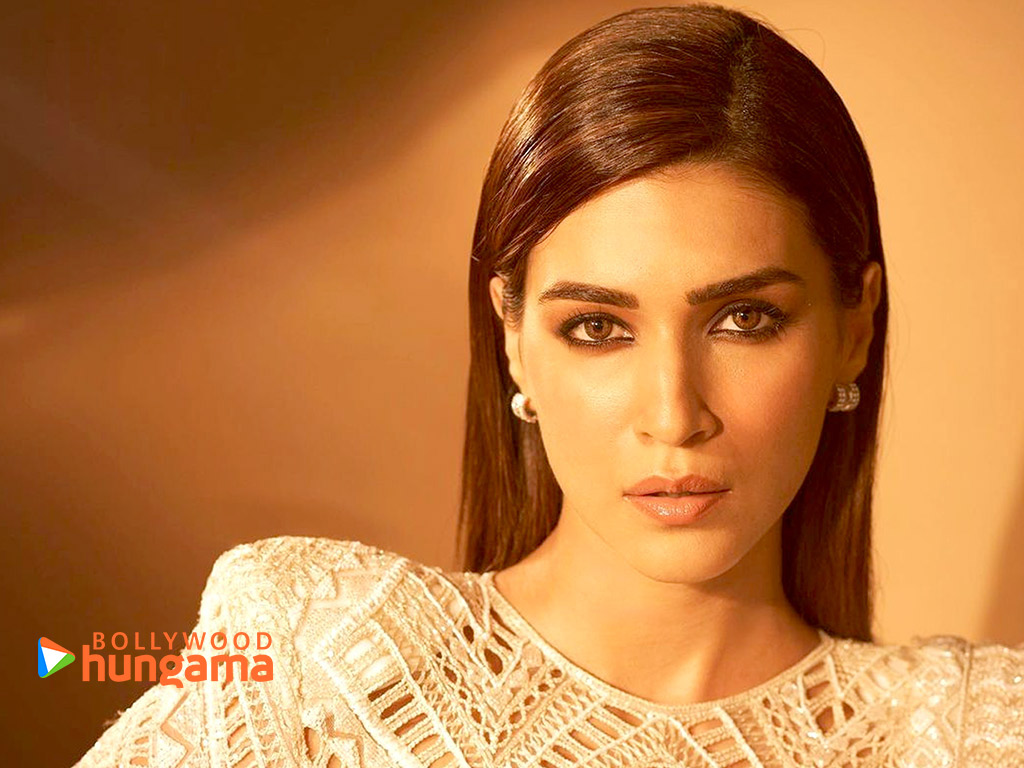 Kriti Sanon Wallpapers | kirti-sanon-2-4 - Bollywood Hungama