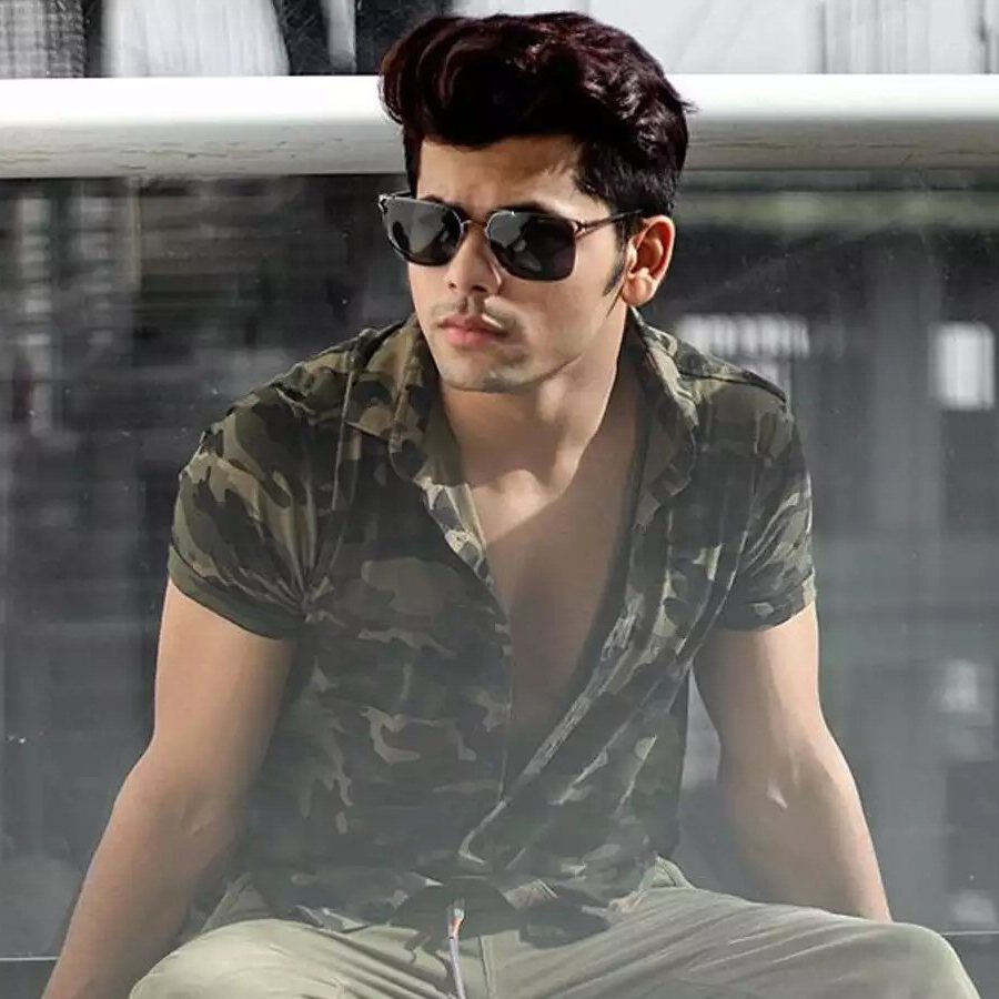 Siddharth Nigam, Filmography, Movies, Siddharth Nigam News, Videos, Songs, Images, Box Office ...