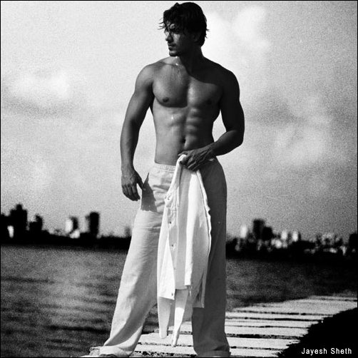 10 best clicked Bollywood celeb pictures by Jayesh Sheth - Bollywood Hungama