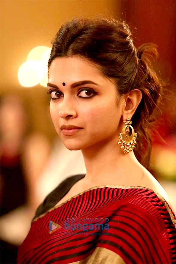 Piku Movie Stills - Bollywood Hungama