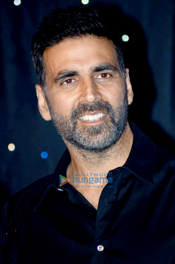 Akshay Kumar unveils Amish Tripathi’s book ‘Scion Of Ikshvaku’ | Akshay ... Akshay Kumar unveils Amish Tripathi’s book ‘Scion Of Ikshvaku’ | Akshay ...