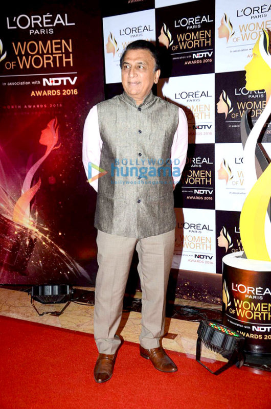 Sunil Gavaskar Movies List | Sunil Gavaskar Upcoming Movies | Films ...