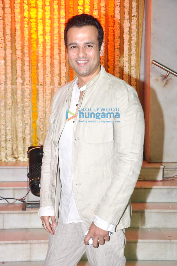 Udita Goswami weds Mohit Suri | Rohit Roy Images - Bollywood Hungama