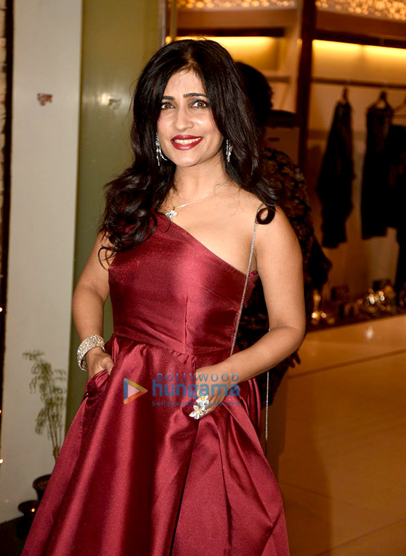 Sridevi, Tamannaah Bhatia and others grace Esha Amin’s fashion preview ...