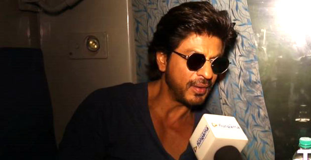 Shah Rukh Khan EXCLUSIVE Raees Interview From Train - Bollywood Hungama