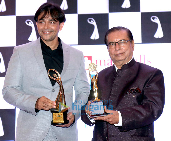 Zeenat Aman, Gulshan Grover, at NRI Achievers Award at The Club | Ravi ...