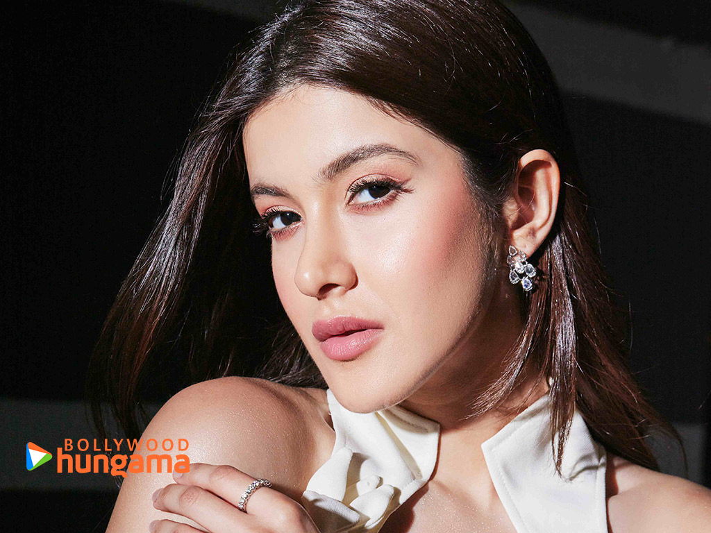 Shanaya Kapoor Wallpapers | shanaya-kapoor-2-150 - Bollywood Hungama