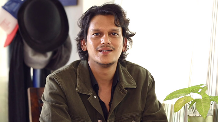 Vijay Varma On his BEST MOMENT in Gully Boy: "Aise hi Moment ke liye ...
