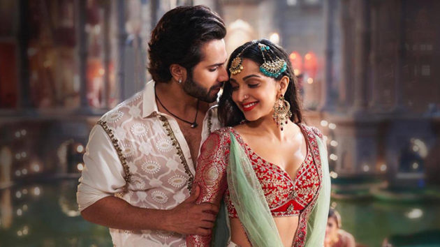 Kalank - First Class | Varun Dhawan, Alia Bhatt, Kiara Advani | Arijit ...