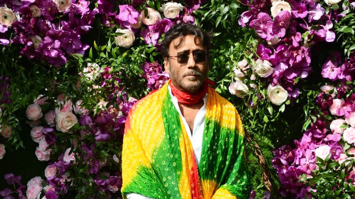 MUST WATCH: Jackie Shroff CHARMING look at Akash-Shloka’s Marriage ...