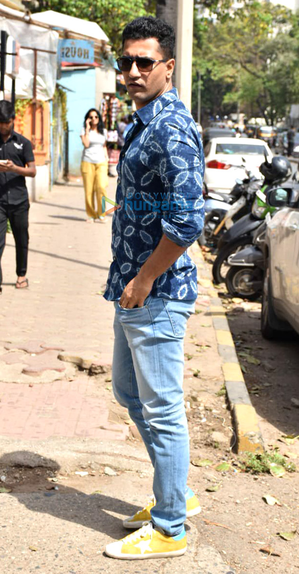 Photos Vicky Kaushal snapped at Hakim’s Aalim in Versova (2) | Vicky ...
