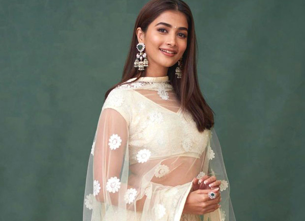 Pooja Hegde redefines elegance in a gorgeous Abu Jani Sandeep Khosla ...