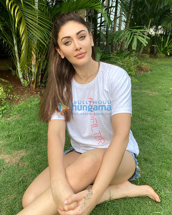 Shefali Jariwala Photos, Images, HD Wallpapers, Shefali Jariwala HD ...