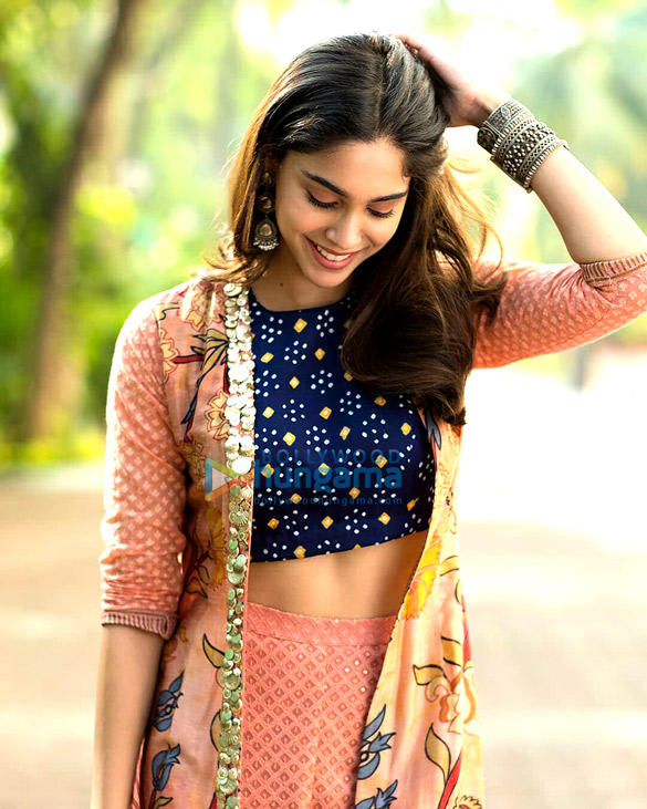 Sharvari Photos, Images, HD Wallpapers, Sharvari HD Images, Photos ...