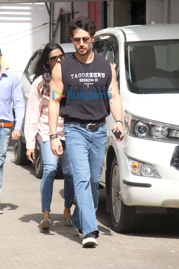 Photos: Tiger Shroff snapped outside the Dharma office in Khar ...