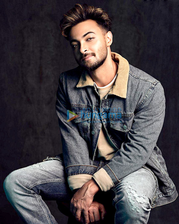 Aayush Sharma Photos, Images, HD Wallpapers, Aayush Sharma HD Images ...