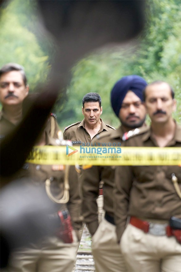 Cuttputlli Movie Stills - Bollywood Hungama