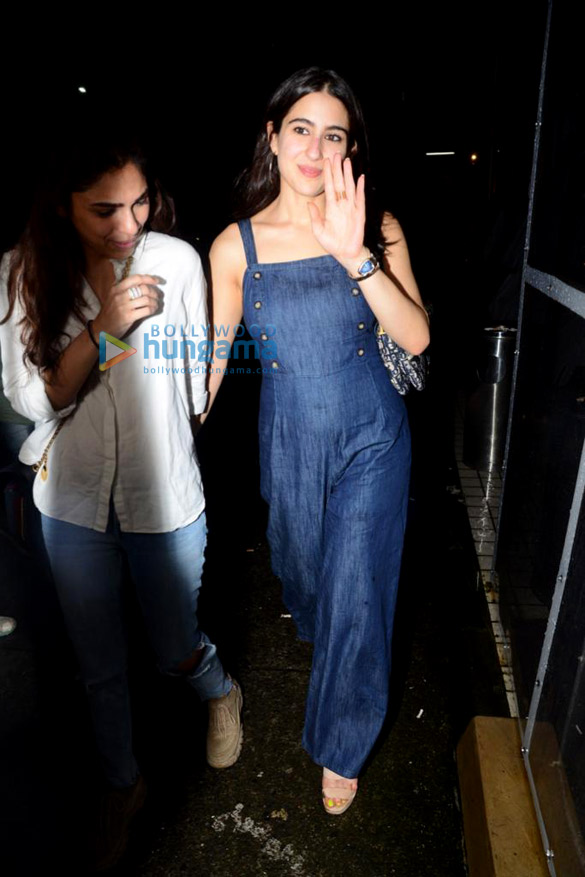 Photos: Sara Ali Khan and Sharmin Segal snapped at Bastian in Worli ...
