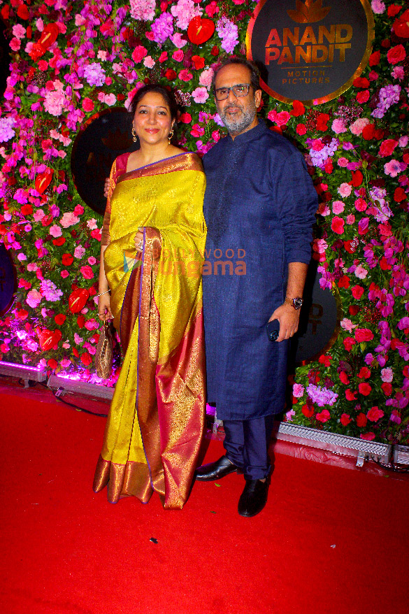 Photos Amitabh Bachchan, Hrithik Roshan and others snapped attending Anand Pandit’s Diwali bash ...