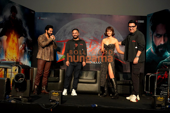 Photos Varun Dhawan, Kriti Sanon, Dinesh Vijan and others grace the ... Photos Varun Dhawan, Kriti Sanon, Dinesh Vijan and others grace the ...