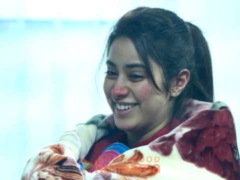 Mili Movie: Review | Release Date (2022) | Songs | Music | Images ...