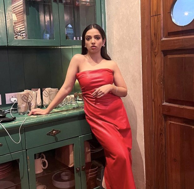 Ahsaas Channa amps up the drama for the Girls Hostel 3.0 premiere in a ...