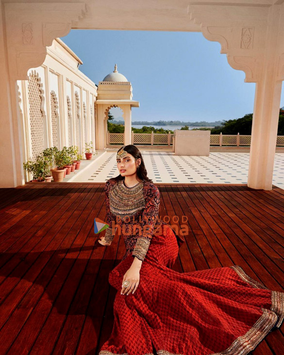 Athiya Shetty Photos, Images, HD Wallpapers, Athiya Shetty HD Images ...