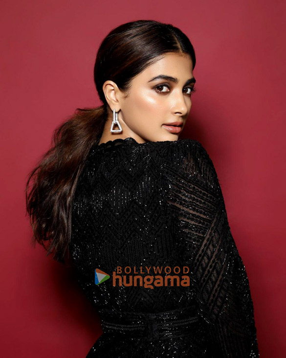 Pooja Hegde Photos, Images, HD Wallpapers, Pooja Hegde HD Images ...