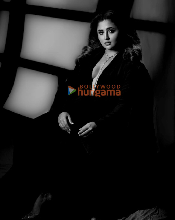 Rashami Desai Photos, Images, HD Wallpapers, Rashami Desai HD Images ...