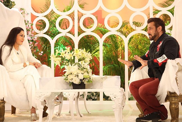 Salman Khan tells Simi Garewal he would take Shah Rukh Khan, Sanjay ...