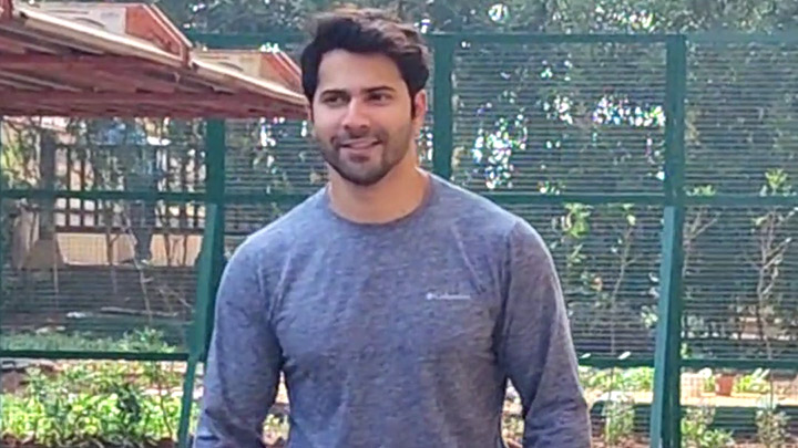 Varun Dhawan rocks the red pants with swag - Bollywood Hungama