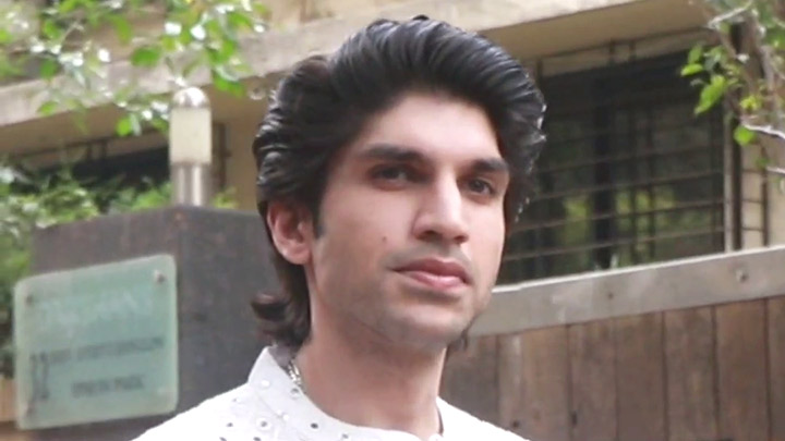 Karan Mehta attends Alanna Panday's Sangeet dressed in white ...