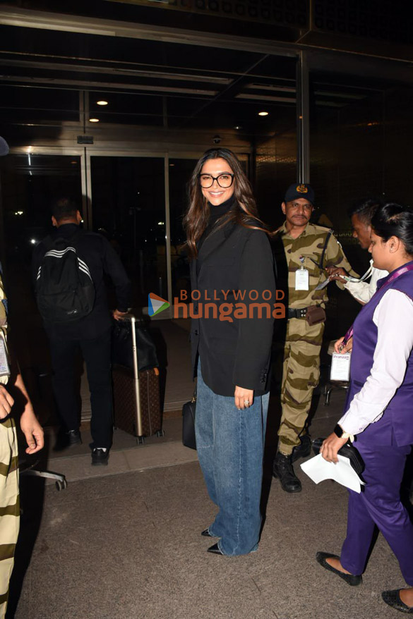 Photos Deepika Padukone, Tiger Shroff and Uorfi Javed snapped at the ...