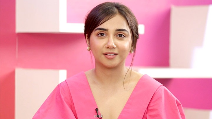 Prajakta Koli: "Hrithik Roshan will be my Bollywood crush forever & ever" | Rapid Fire ...