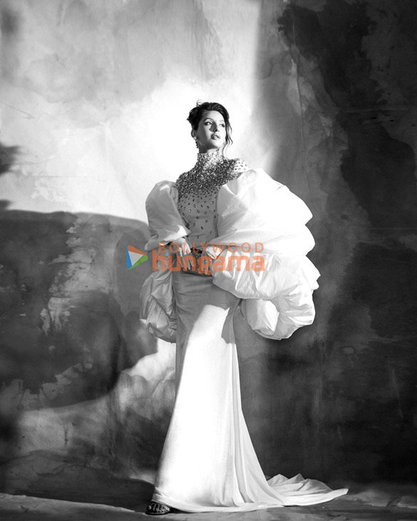 Nora Fatehi Photos, Images, HD Wallpapers, Nora Fatehi HD Images ...