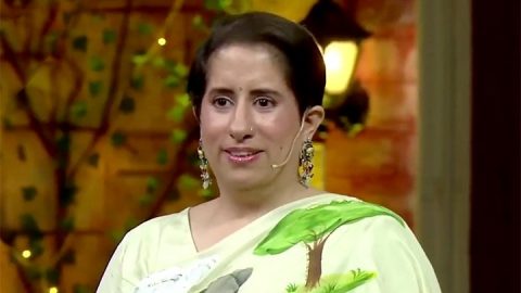 Kapil Sharma Pulls Sudha Murthy & Guneet Monga’s Leg | Raveena Tandon ...