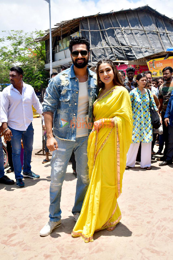 Photos: Vicky Kaushal and Sara Ali Khan snapped promoting Zara Hatke ...