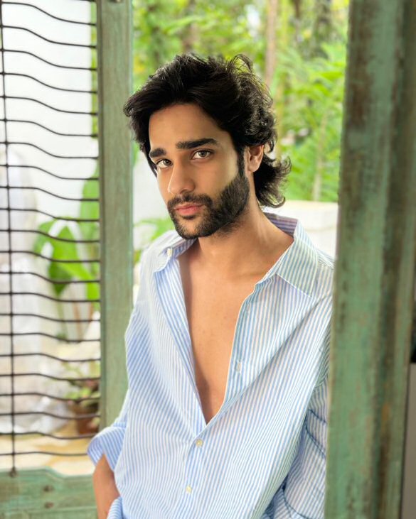 Aaman Devgan, Filmography, Movies, Aaman Devgan News, Videos, Songs ...
