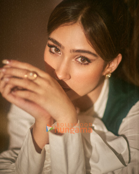 Pashmina Roshan Photos, Images, HD Wallpapers, Pashmina Roshan HD ...